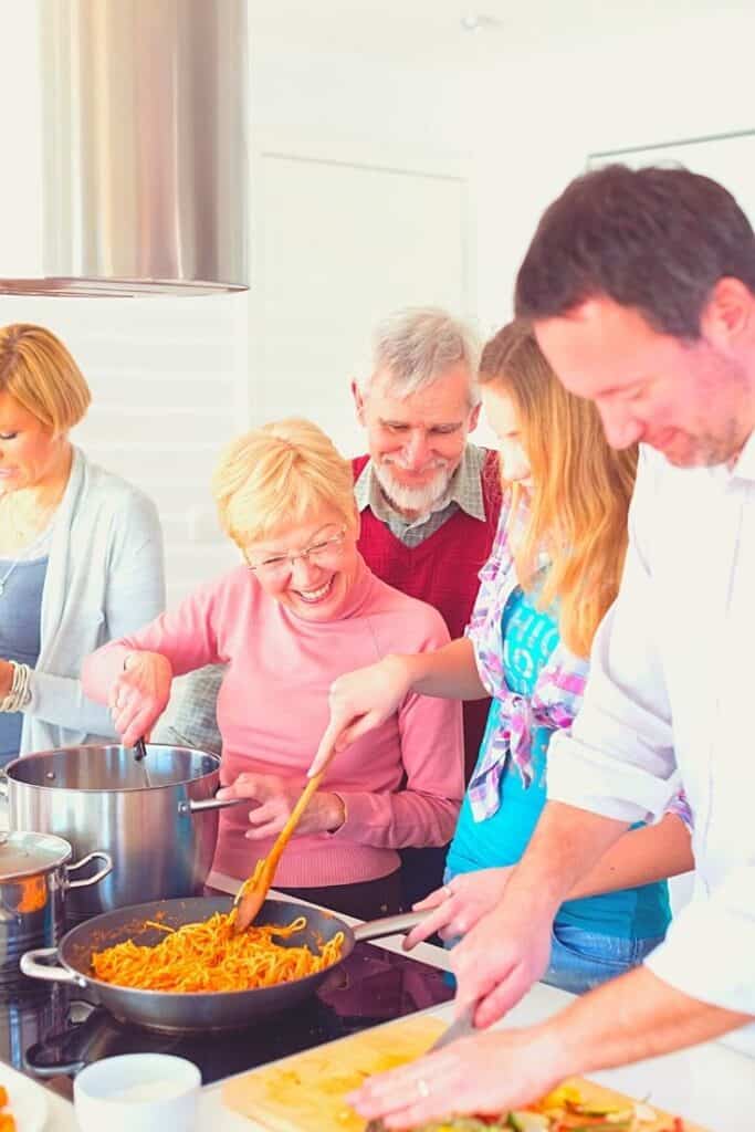 10 Vacation Meal Planning Tips - Meal Planning Magic